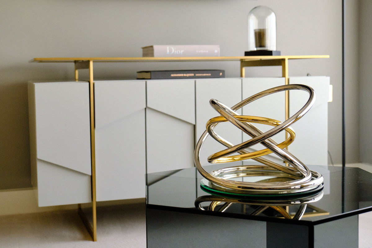 INDOOR & WALL – Mark Beattie