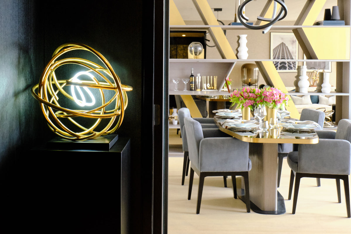 LIGHT – Mark Beattie